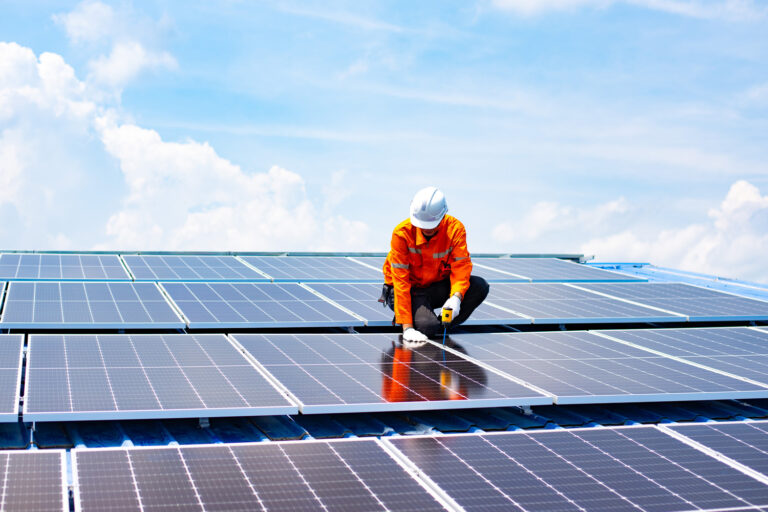 Where to find reliable solar panel servicing near me - Kembla